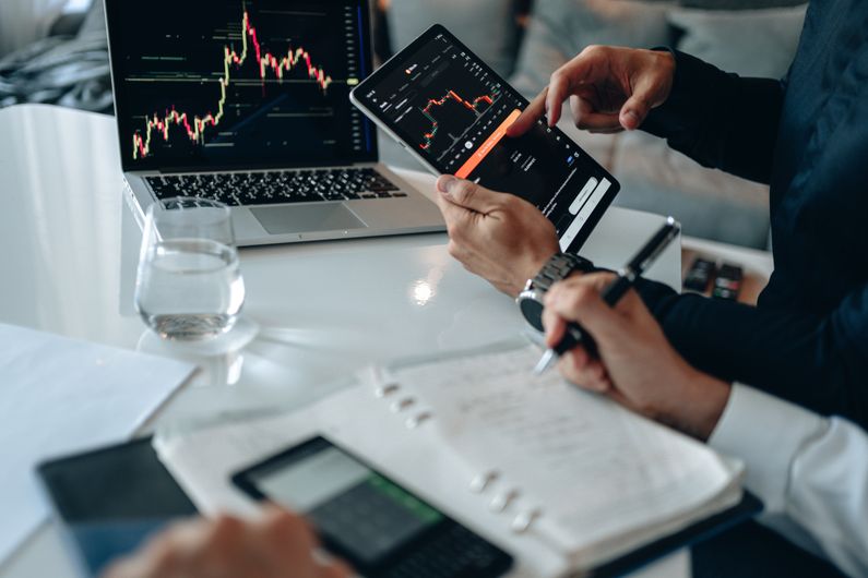 QuoMarkets: Client Fund Protection Systems in Modern Brokerage Firms ...